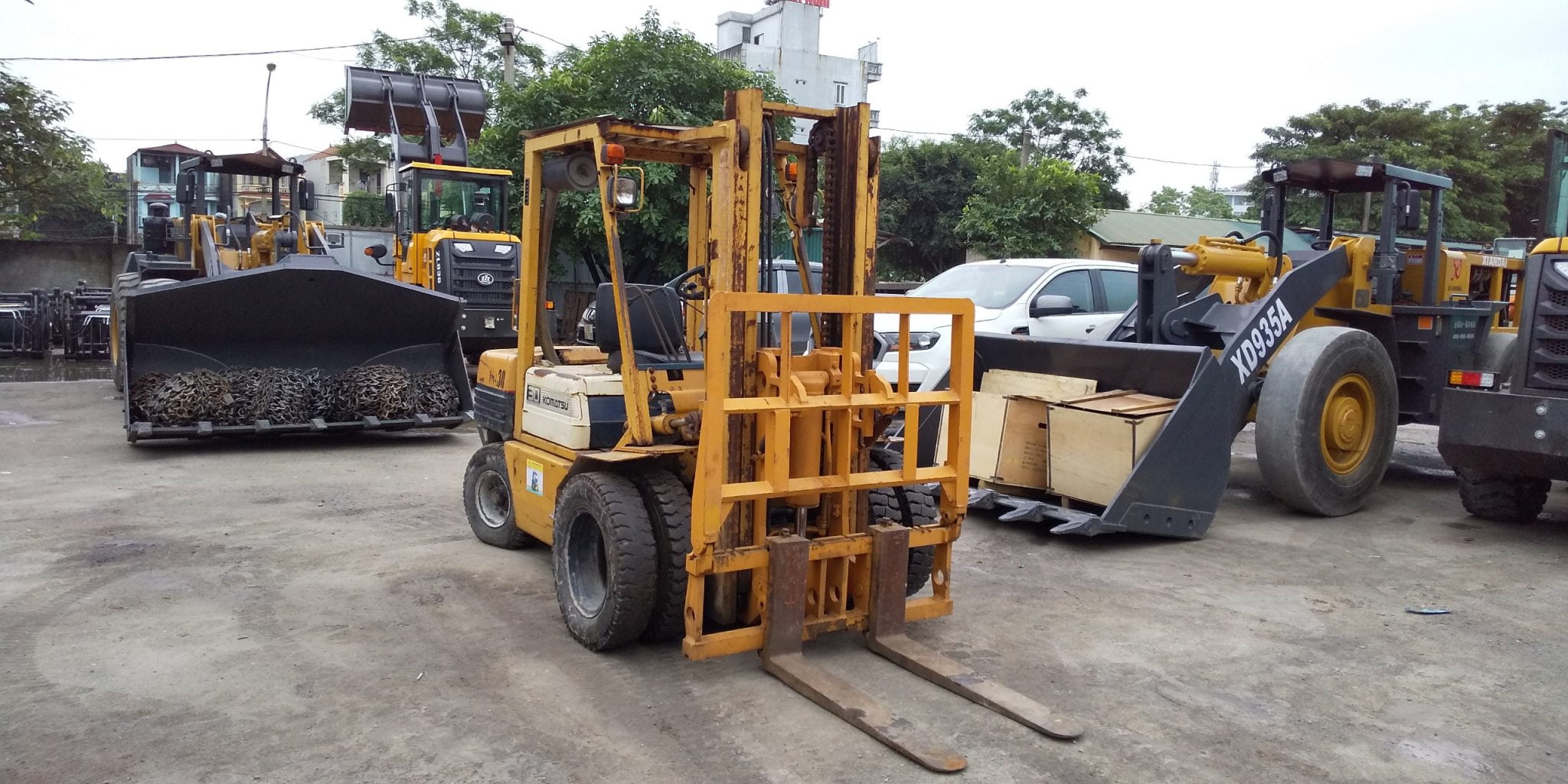 Xe nâng gật gù lốp kép thương hiệu Komatsu FD30-11 - Mua Bán Xe Nâng Nhật Bãi | Komatsu -Toyota ...